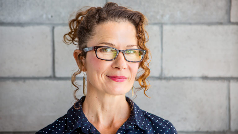 Shannon McIntyre – Estructure